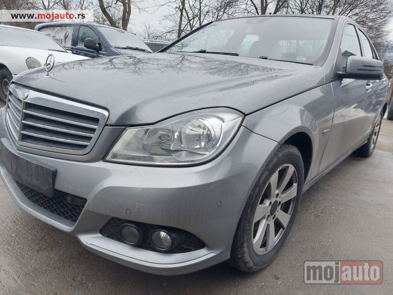 Mercedes C 200 CDI W204 u delovima