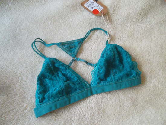 Sada 400 Čipkani bralette, Novo