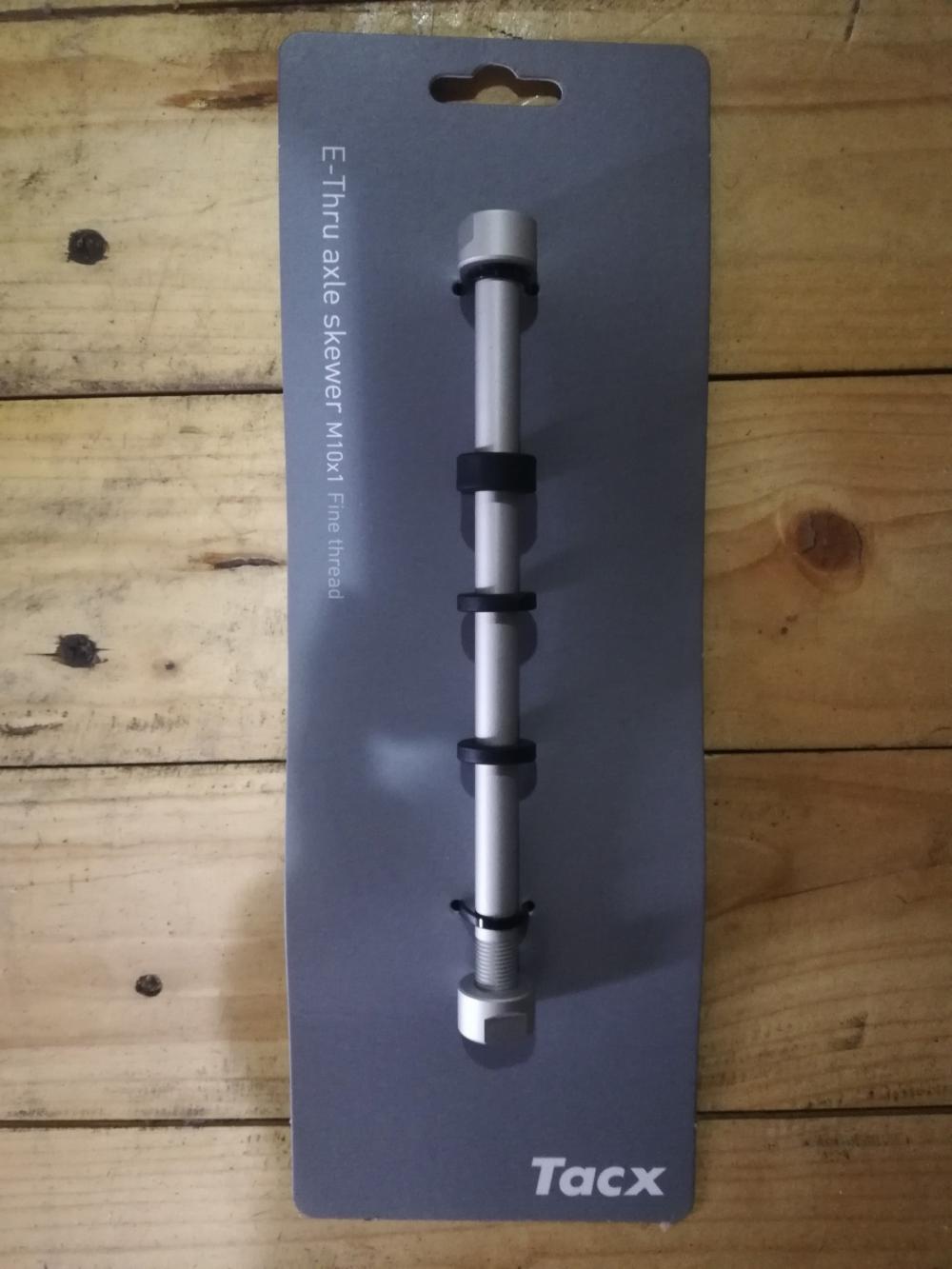 Tacx adapter za trenažer M10x1