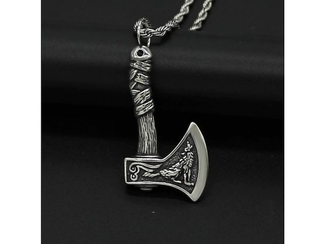 Viking Axe ogrlica privezak