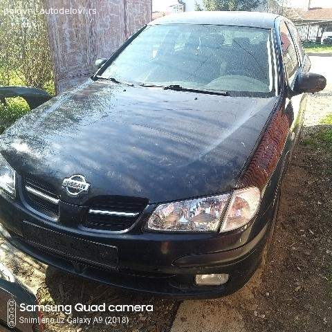 Nissan Almera n16 hatchback