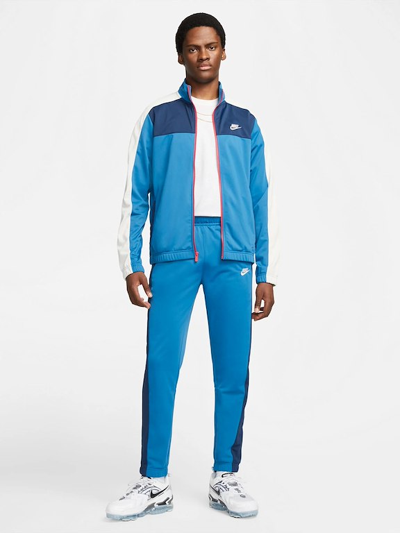 NIKE M SPE PK TRACK SUIT
11945 RSD 9556 RSD
The lowest price in the last 30 days*: 9556 RSD