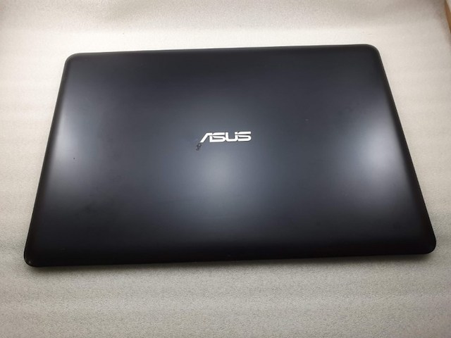 Kuciste ekrana za  Asus E502S