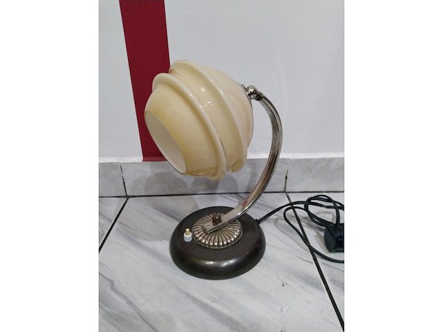 Stona - komodna lampa