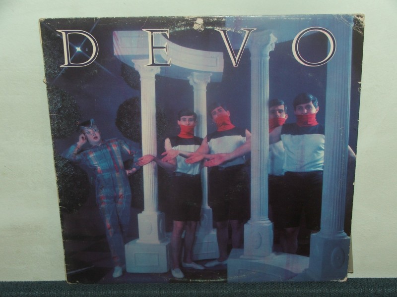 Devo - New Traditionalists