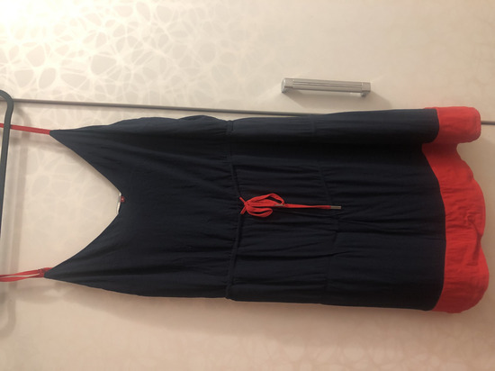 Original Tommy Hilfiger haljina, sada 3000