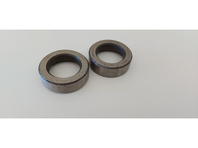 Lezajevi 613792 b ( 32,5 x 49 x 14 mm ) Fiat 124, 125