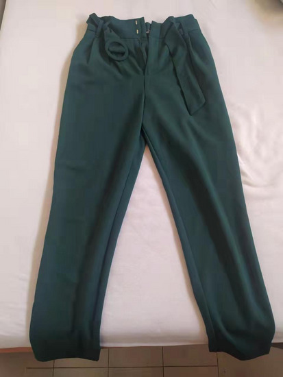 zara poslovne pantalone