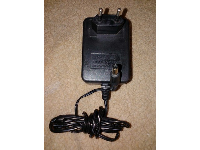 AC-DC Adapter 12V 850mA 20W model: YL-48AD