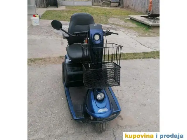 Električni moped