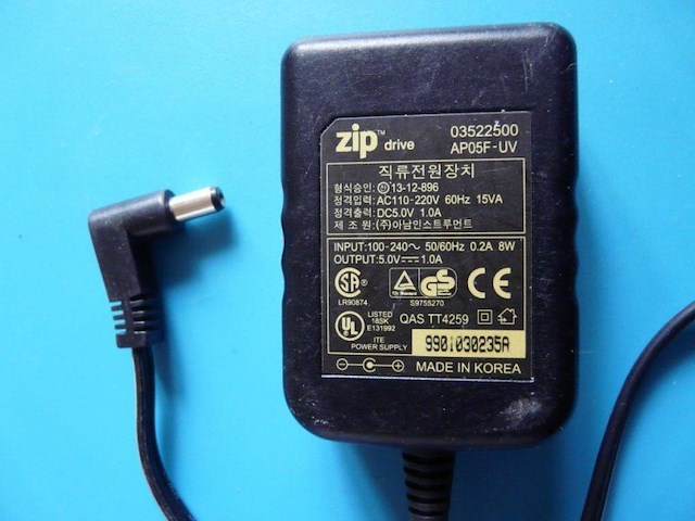 ZIP drive  strujni adapter 5v  1A