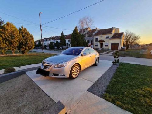 OPEL Insignia 2.0 CDTI - 2011.