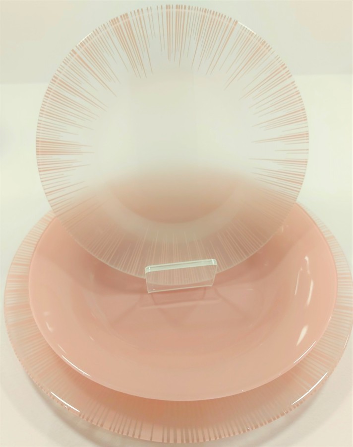 SET TANJIRA FOCUS PINK PASABAHCE 18/1