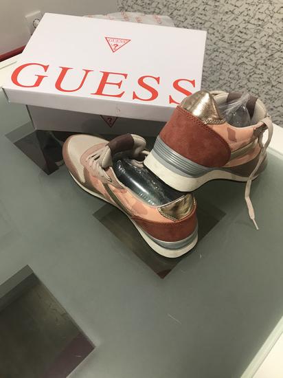 GUESS NOVE BR 40