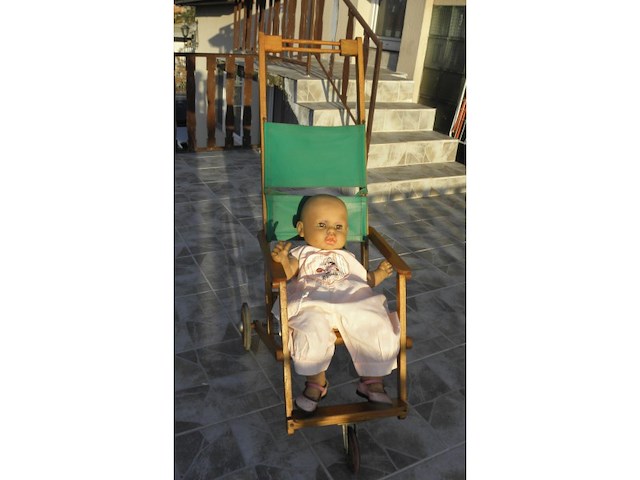 `Elan` stara kolica za bebe