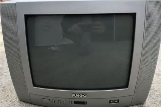 FUEGO CRT TV 37 cm dijagonala