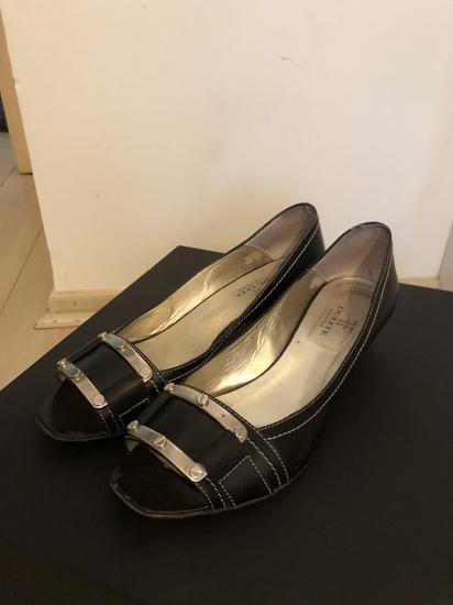 Italijanske kozne cipele sa niskom stiklom