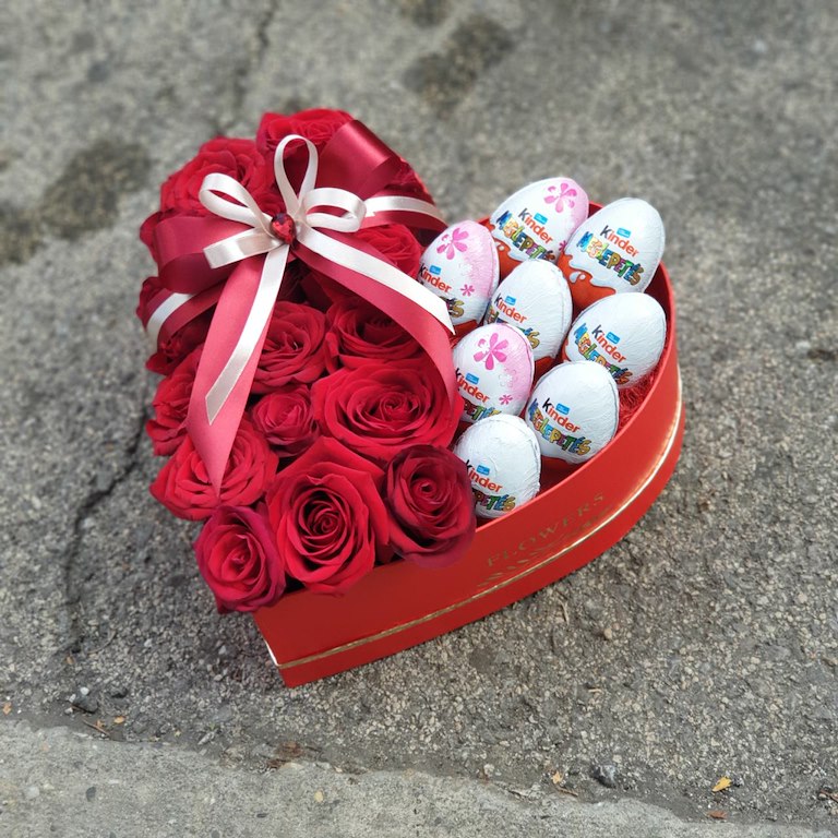 Kinder-jaja i ruže u srcu