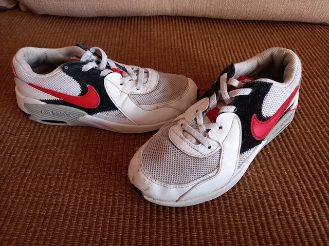 # Nike air-  br. 33