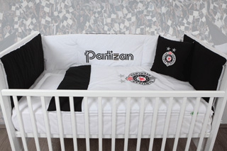 Bebi posteljina FK Partizan 2483