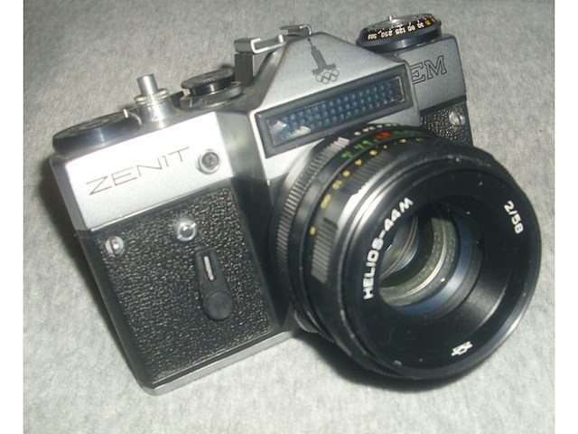 Fotoaparat ZENIT