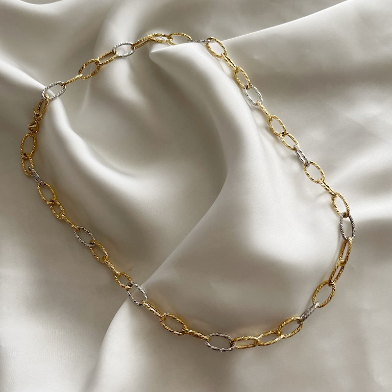Atraktivna ogrlica od dijamantiranog žutog i belog zlata
