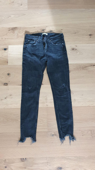 ZARA Woman - premium denim farmerice