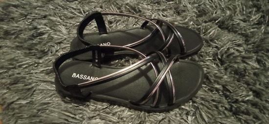 Crne sandale 38 Snizeno