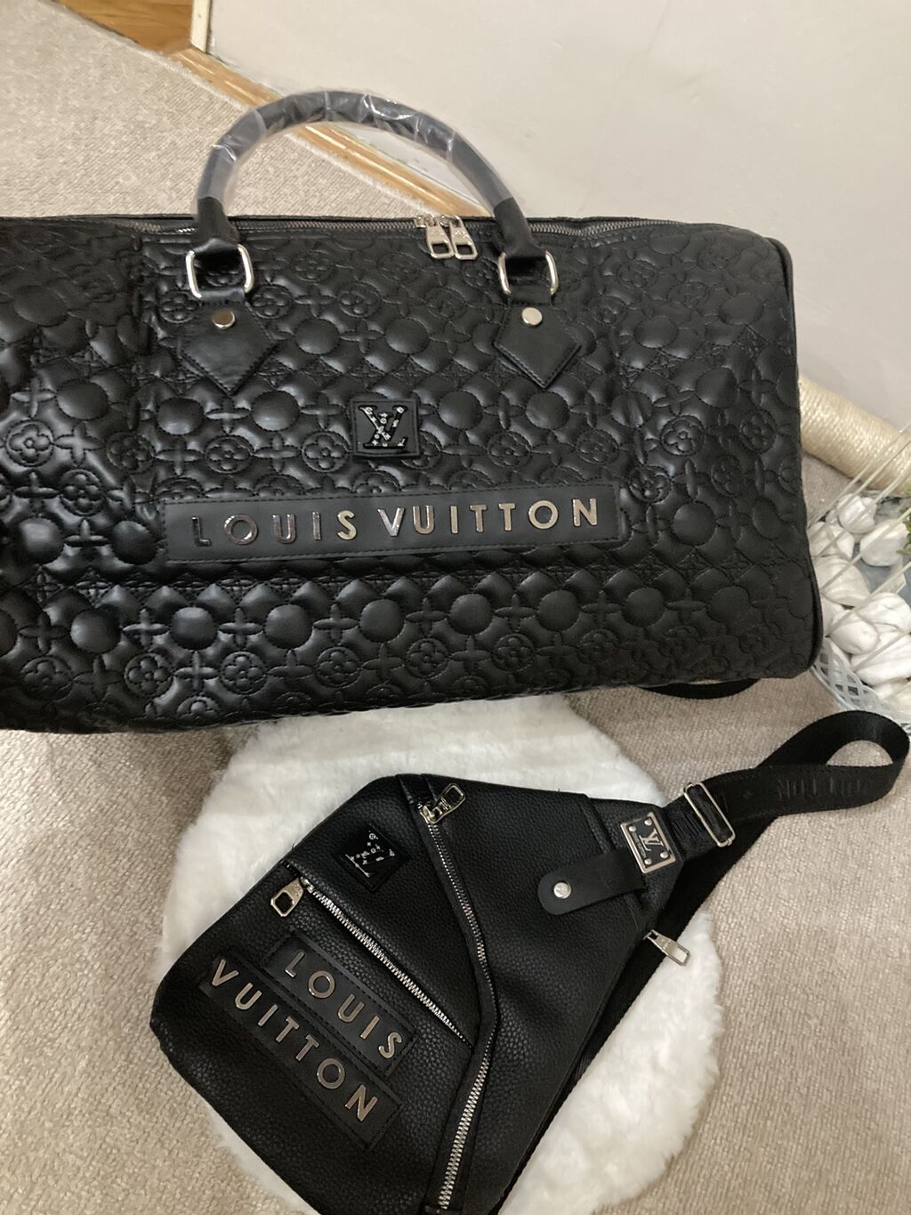 Louis Vuitton LV muska kozna rucna torbica model 6 - KupujemProdajem