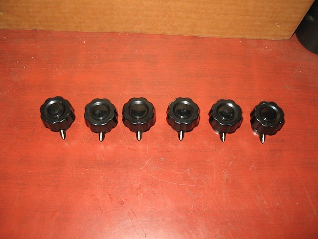Vintage kapice za potenciometre  (K14)