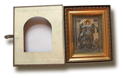 Pozlaćena ikona Sv. Arhangela Mihaila u kutiji
