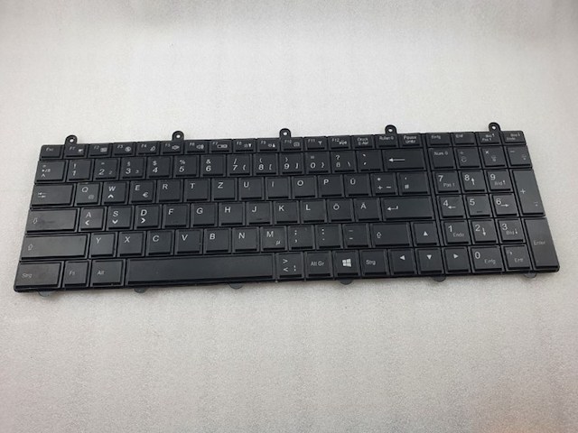 Tastatura za Clevo P150EM P170EM P370EM Ima osvetljenje