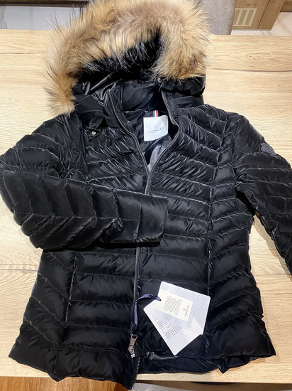 Moncler jakna