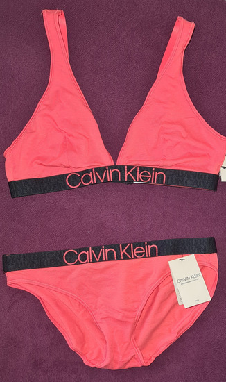 Nov Calvin Klein set