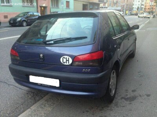 PEUGEOT 306 1.6 BENZIN prodaja polovnih original delova