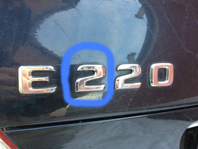 Oznaka za gepek vrata Mercedes w211 *2*