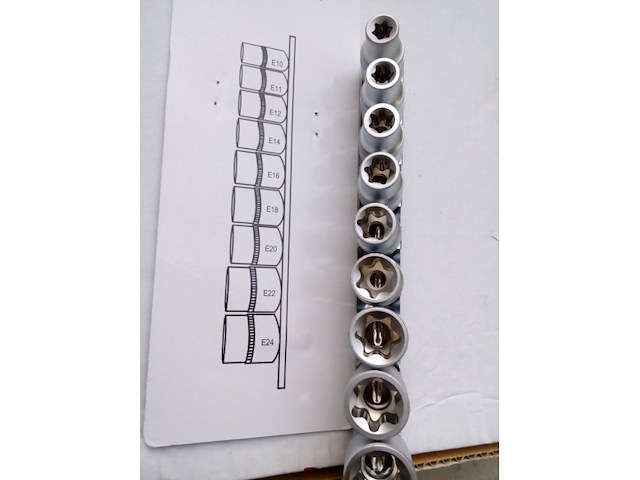 Komplet ženskih torxa E10 - E24 - prihvat 1/2`- 9kom