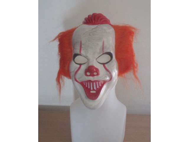 MASKA PENNYWISE