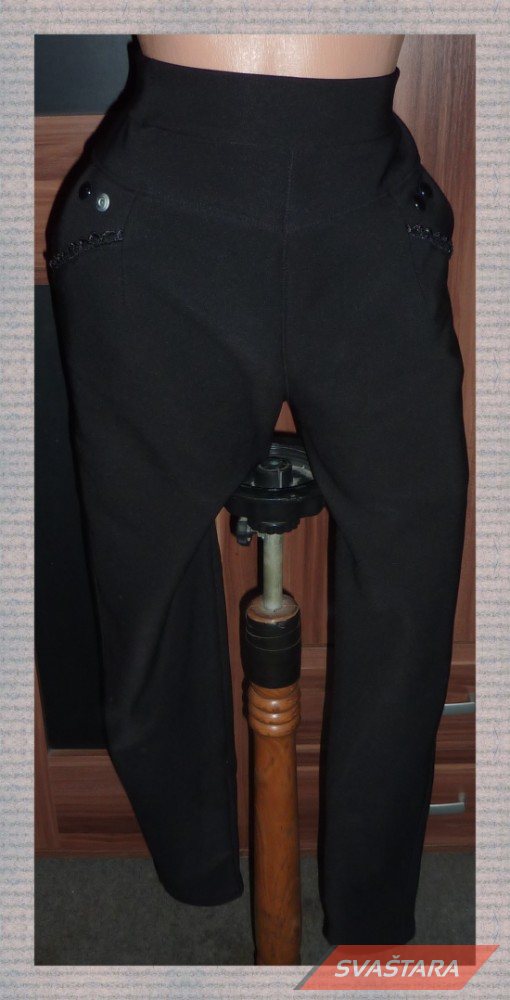 IDEAL Crne Postavljene Pantalone