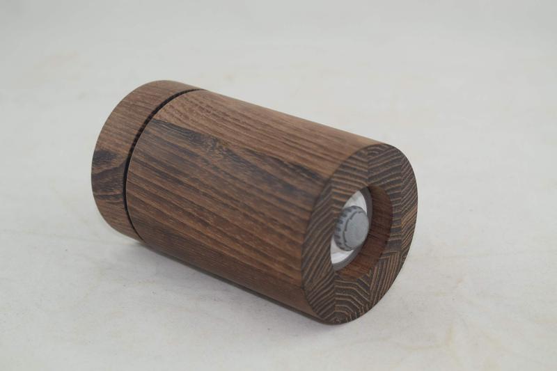 Wood Holz Mlin za biber, keramički mehanizam fi 70 x 110 mm, bagrem