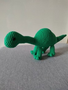 Amigurumi igračke dinosaurus brontosaurus