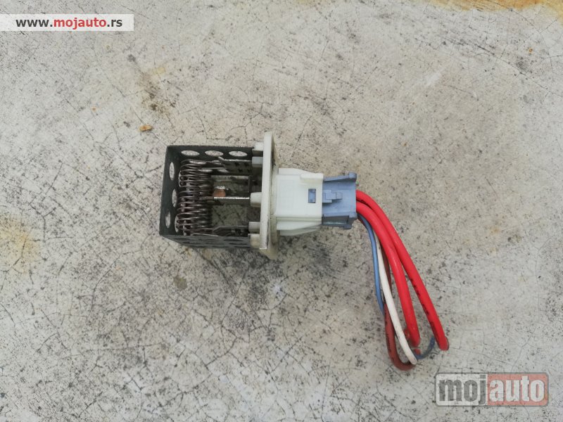 Termostat kabine za Peugeot 206 od 2000. do 2005. god.