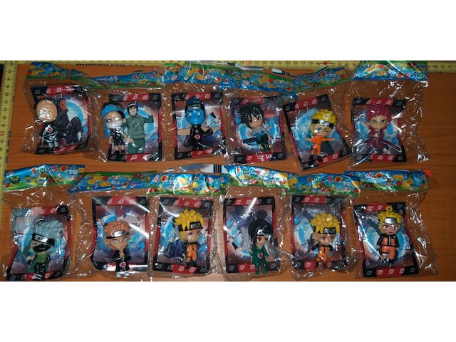 Naruto izbor od 12 figurica - NOVO