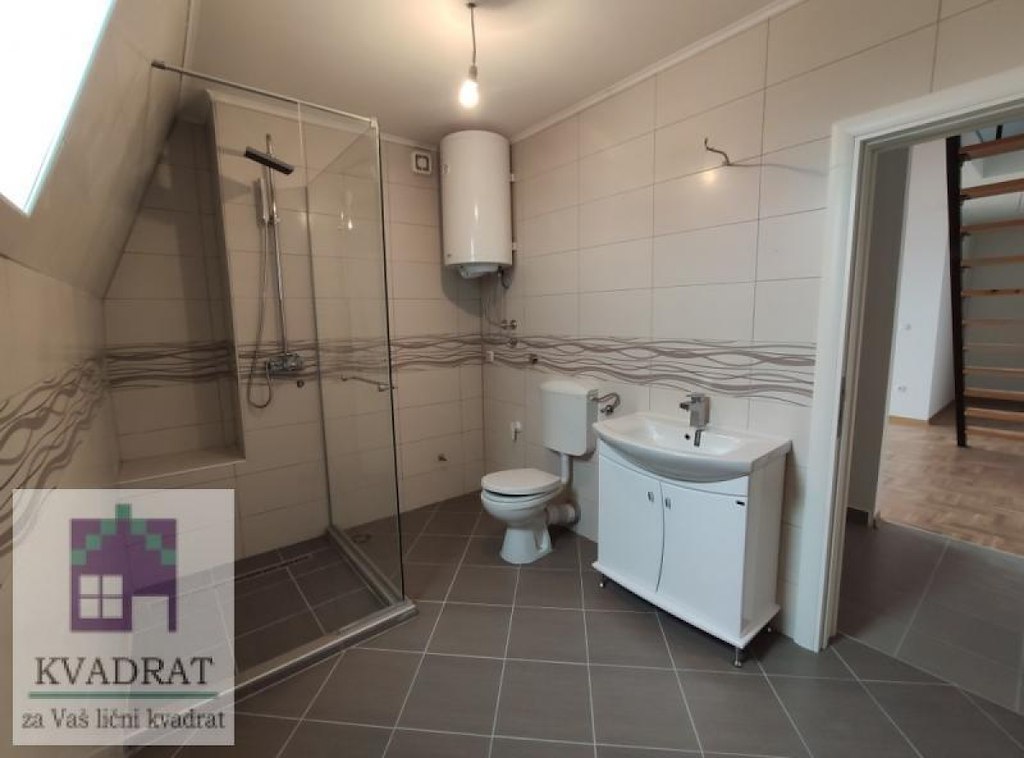 Dupleks stan 78 m², IX sprat, Obrenovac – 78000 €