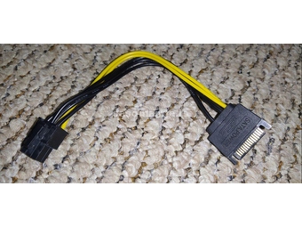 Adapter sa S-ATA na 6-pin PCI-E