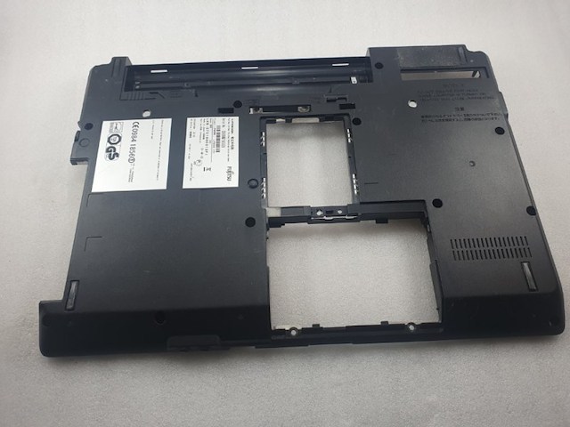Donji deo kucista za Fujitsu Lifebook S751 br.4