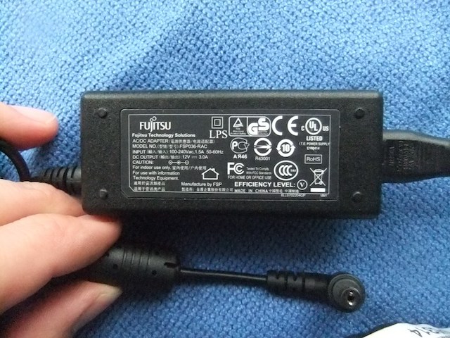 Fujitsu adapter 12V 3A za laptop + GARANCIJA!