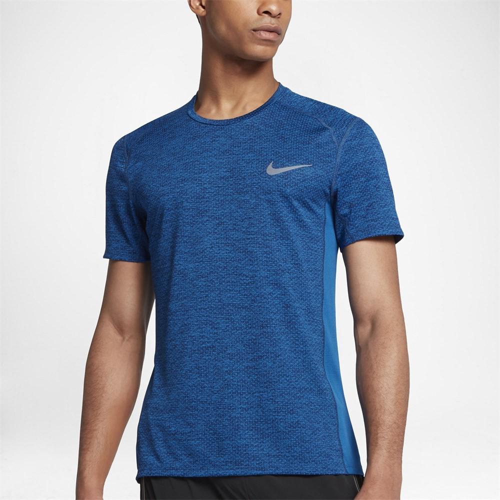 Nike Dri Fit aktivna majica