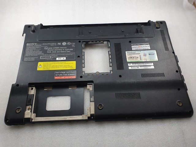 Donji deo kucista za Sony Vaio PCG-61611L