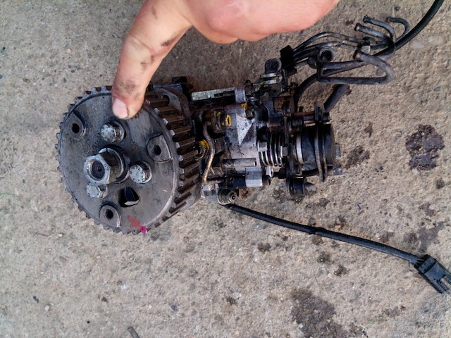 BOS PUMPA FORD 1,8 DIZEL ENDURO MOTOR